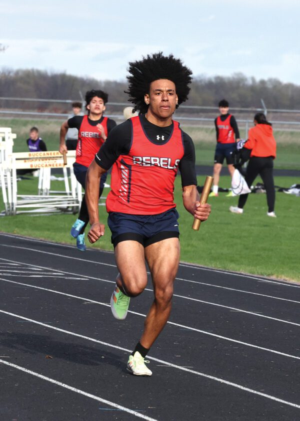 Dickson wins 400-meter dash at LCWM/N | News, Sports, Jobs - Faribault ...